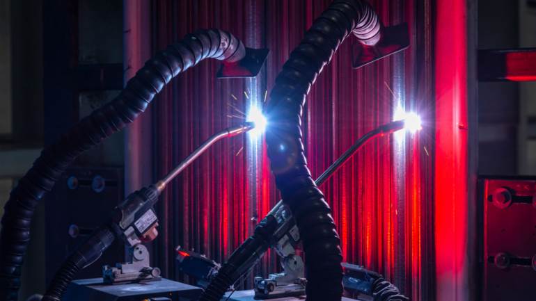 Fronius Showcases Overlay Welding - CMT Cladding Tower for Finned Walls ...