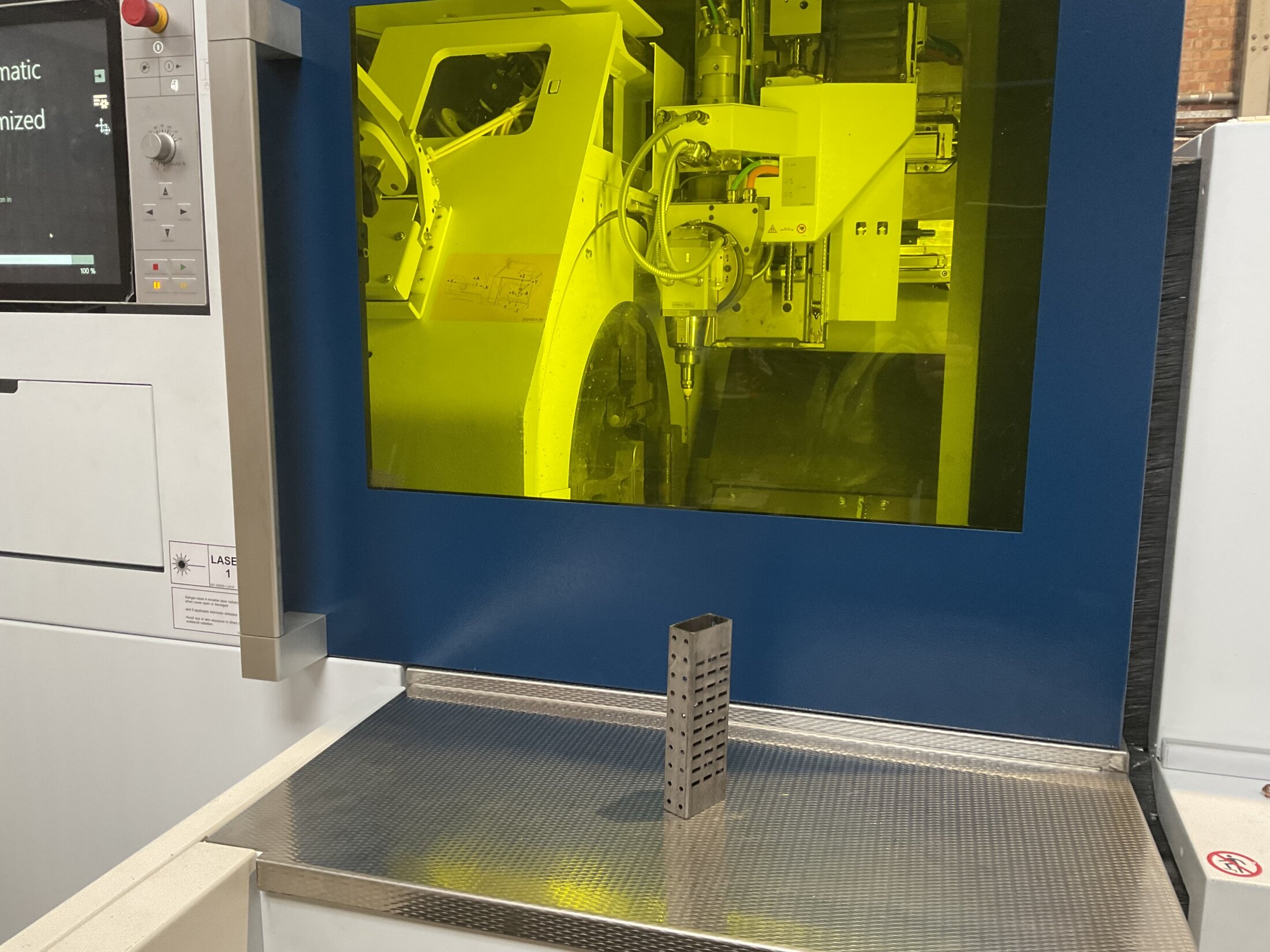 NEW TRUMPF TRULASER TUBE AT LASERCELL ELIMINATES OUTSOURCING - Sheet ...