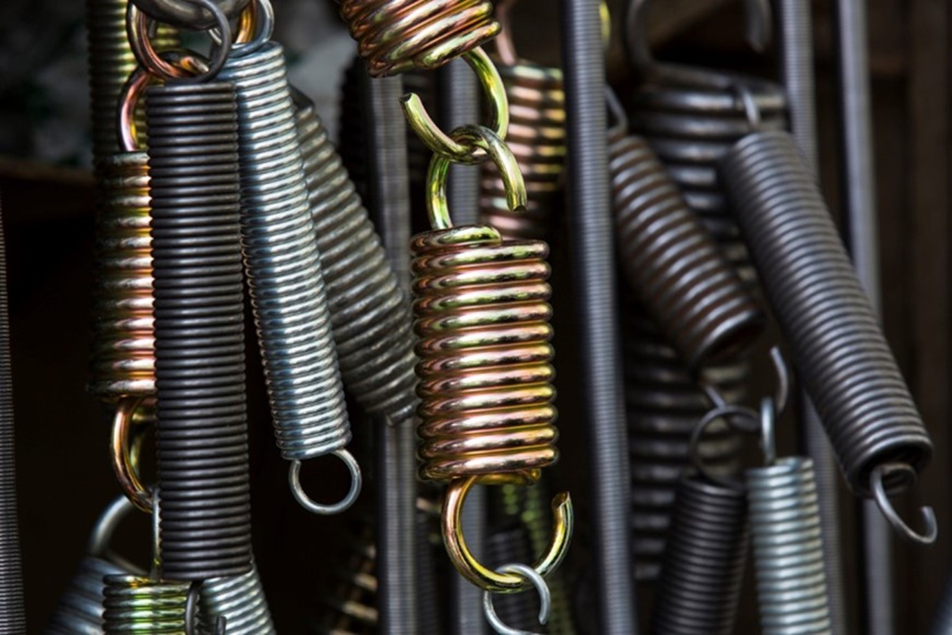 EUROPEAN SPRINGS - REAL-WORLD APPLICATIONS OF SPRINGS IN VARIOUS ...