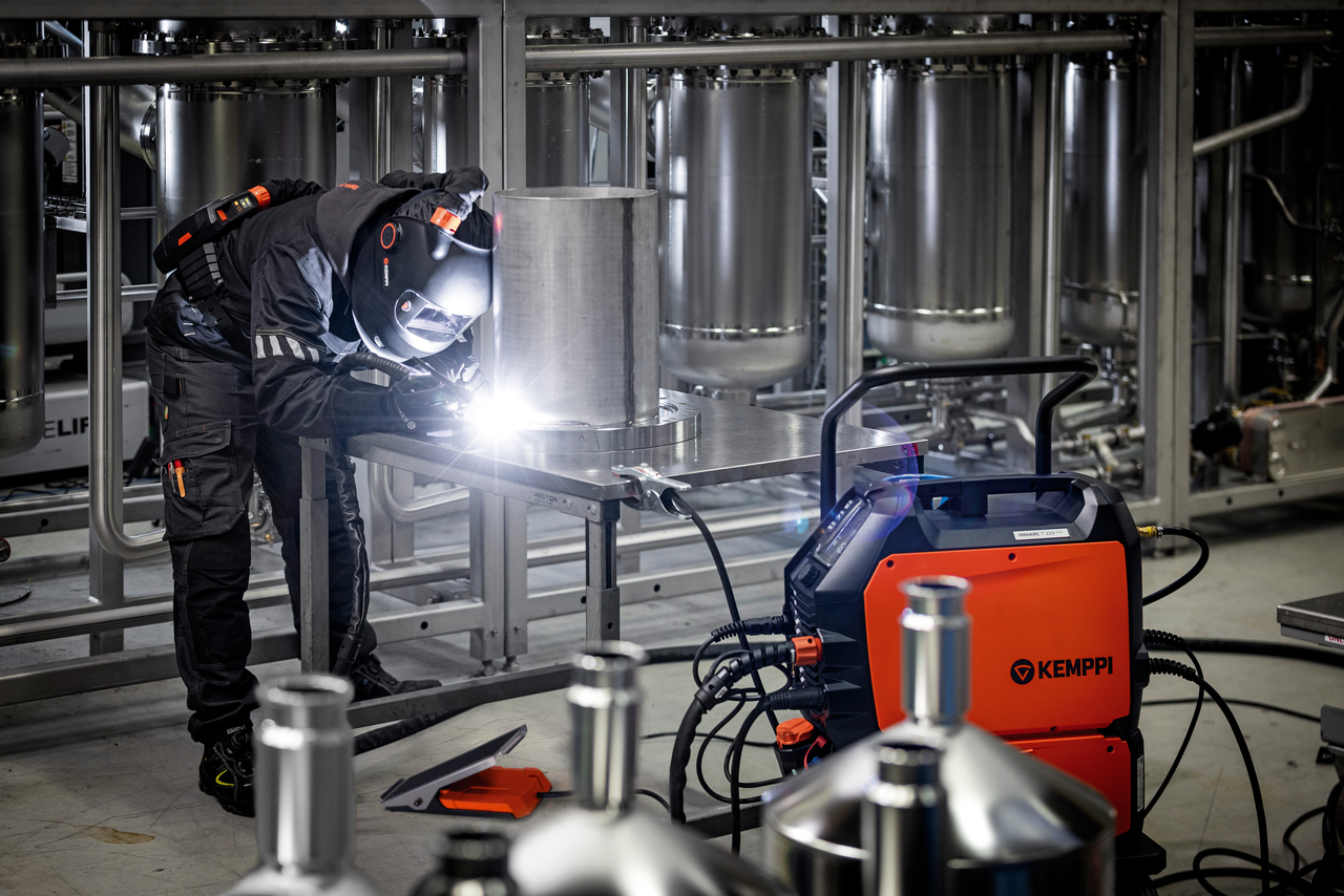 KEMPPI LAUNCHES A NEW TIG MACHINE THAT ALSO CLEANS WELDS - Sheet Metal ...