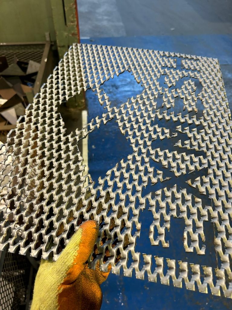 KERF RAMPS-UP OUTPUT FOR EXPANDED METAL - Sheet Metal Industries